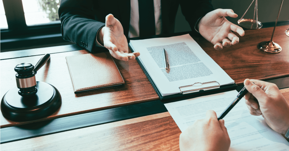 Top Client Communication Strategies for Lawyers - CosmoLex